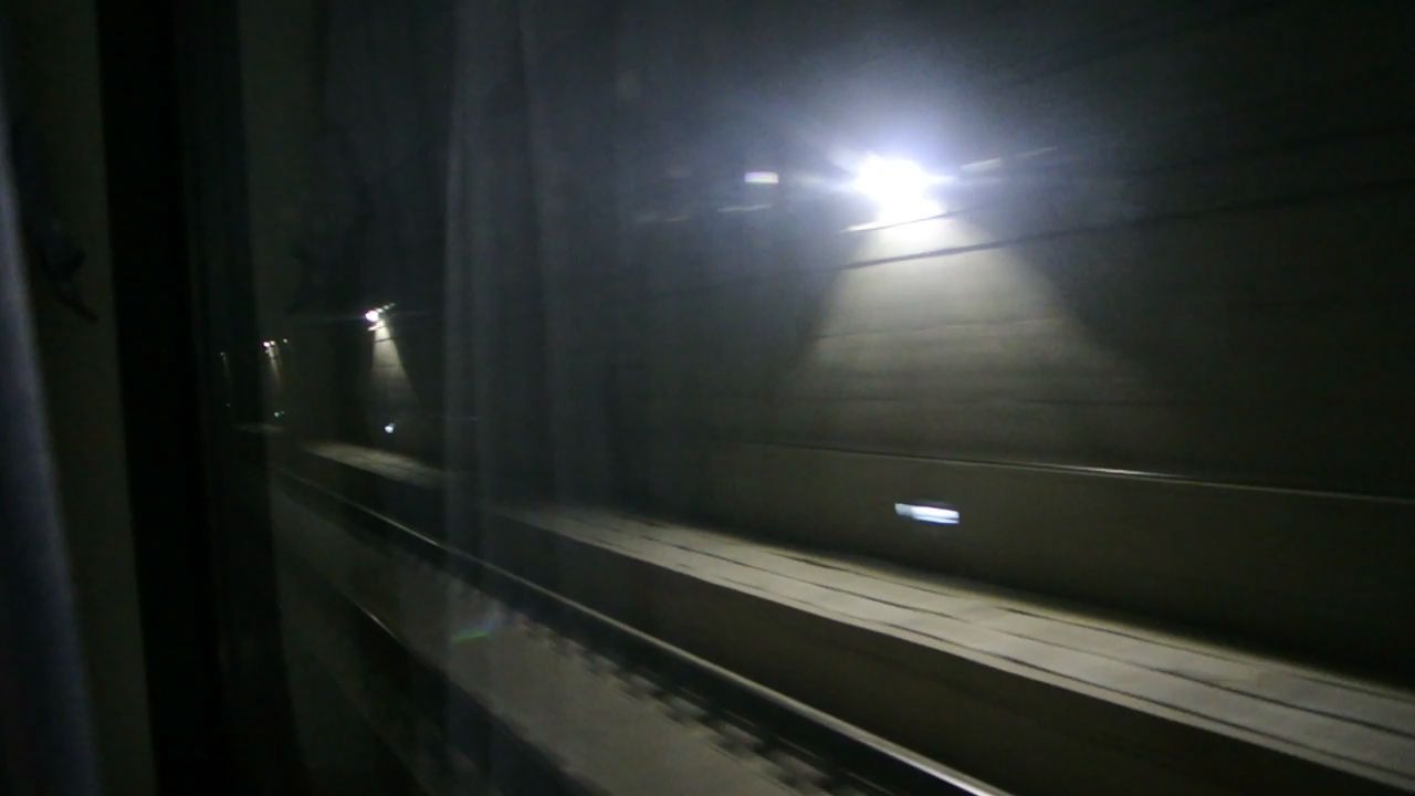 (2015) Z19次列车暗夜通过石家庄隧道进石家庄站(轮轨声清晰)