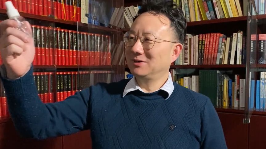 对付新冠病毒,为什么说普通人不需要喝双黄连