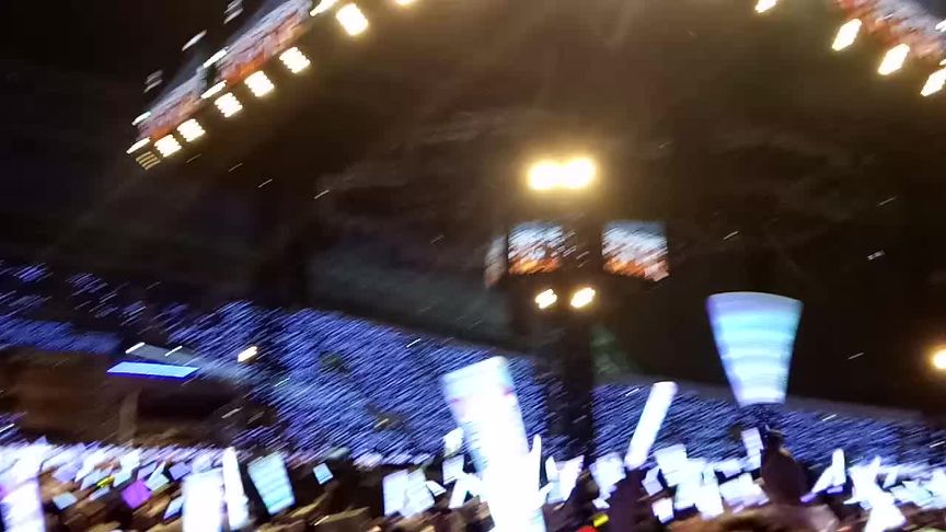 雨天互动环节 歌神张学友2017世界巡回演唱会3月25日晚