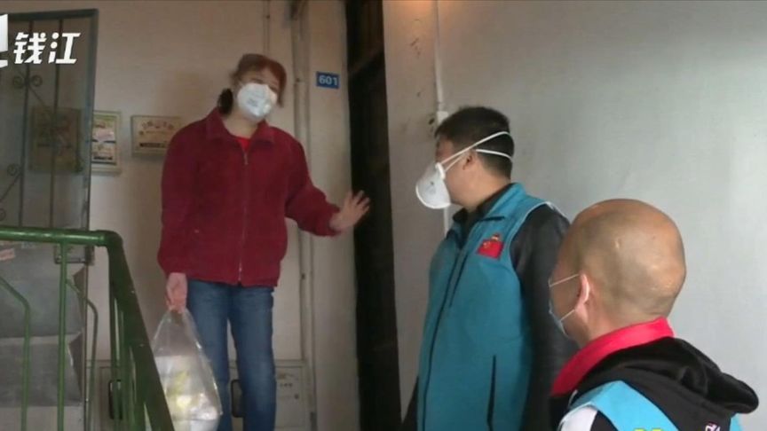 学雷锋日社区志愿者说:就和往常一样志愿服务