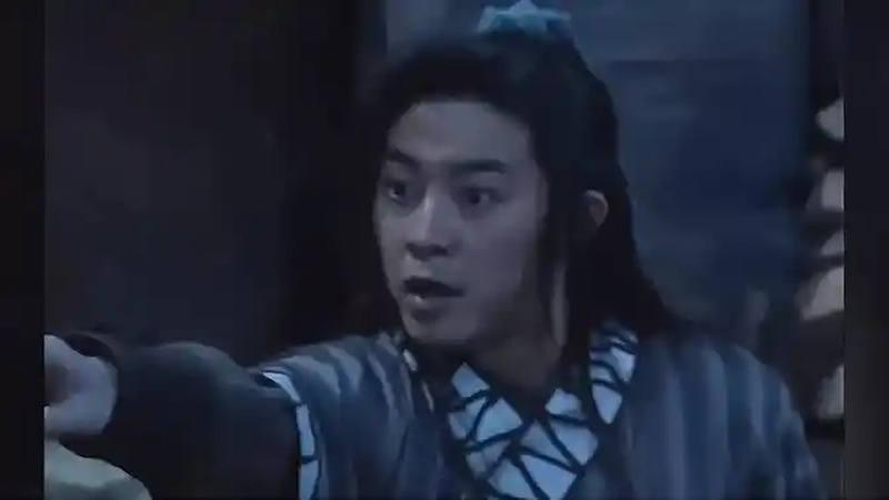 武林外传:姬无命的师傅来寻仇,打伤了小郭,这是冲着秀才来的