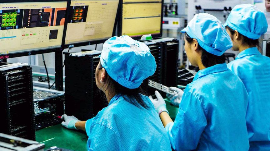 小伙谈工厂上班感受:管理不严格,上班很自由,不像大家说的情况