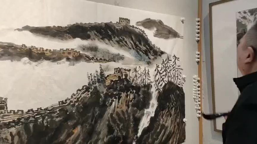 今天董浩老师画作品《万里长城图》