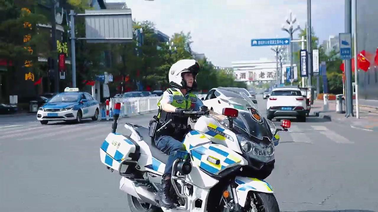 安全才是我们翘首以盼的#交通安全@公安部交通管理局