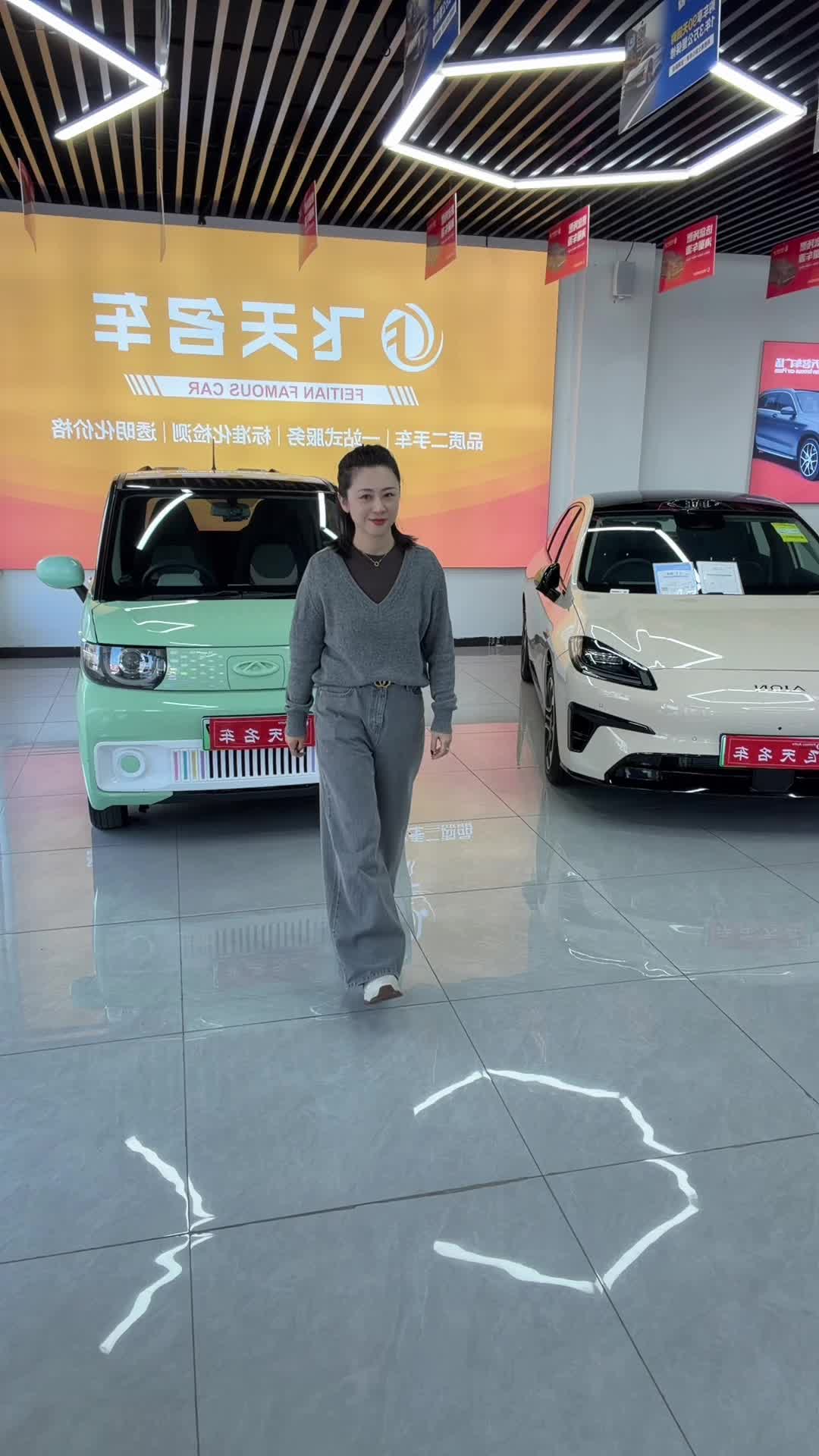 代步小电车 经济实用 又好看#电车 #经济实惠