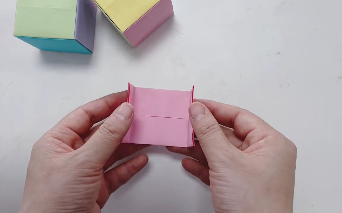 几张纸就能制作立体日历
