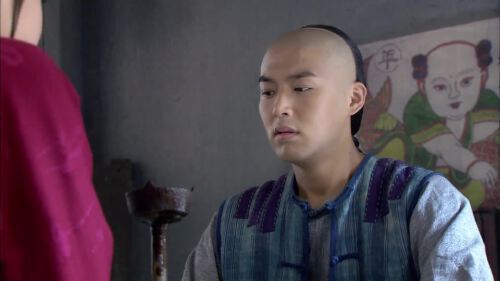 柳红让柳青跟金锁表白,郎中来给紫薇看眼睛 放映厅 海陆 新还珠格格 ...