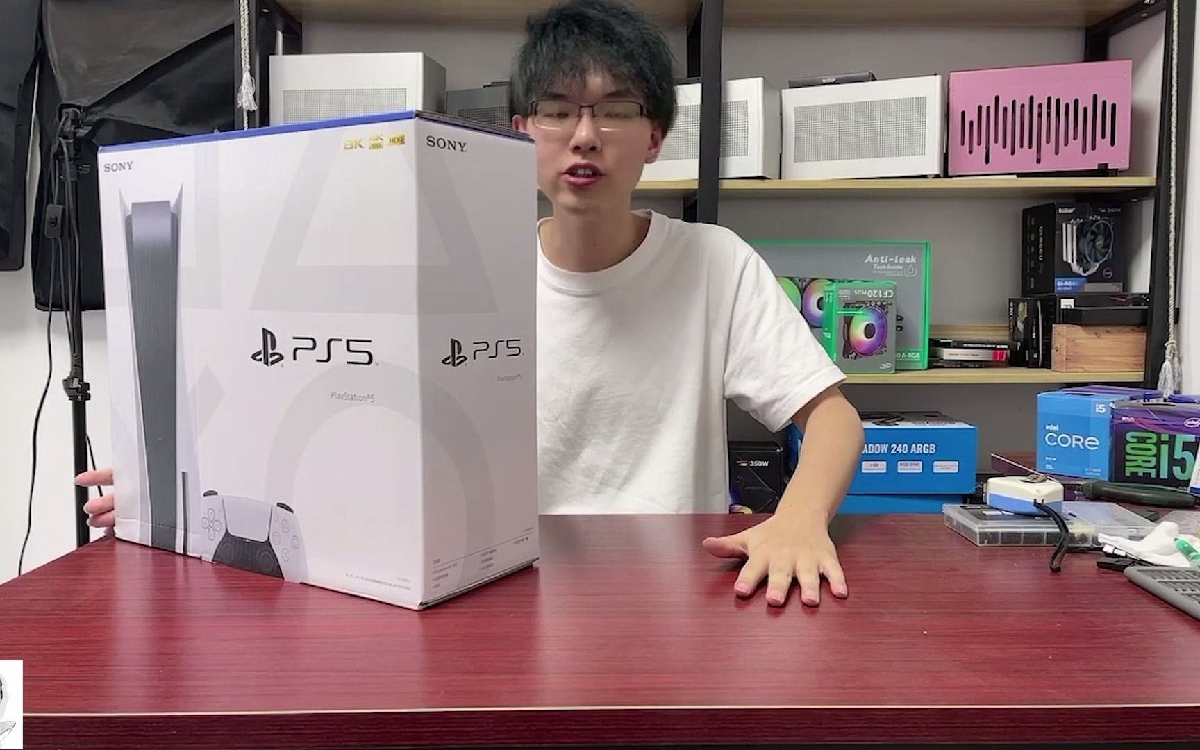 国行PS5开箱-解锁港服畅玩大作~