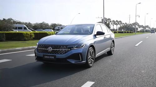 驾驶更加轻松自如:全新大众朗逸新锐6AT变速箱换挡平顺且响应迅速