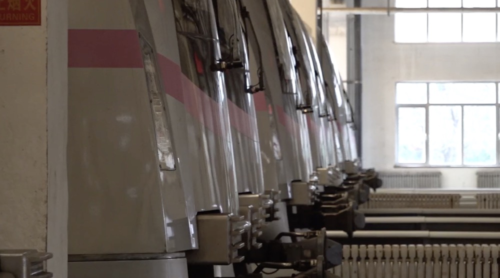 提前20分钟热车!寒流来袭北京地铁却很暖!