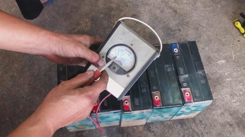 你知道电动车二手电池是怎么来的吗?这些二手电池到底有什么用