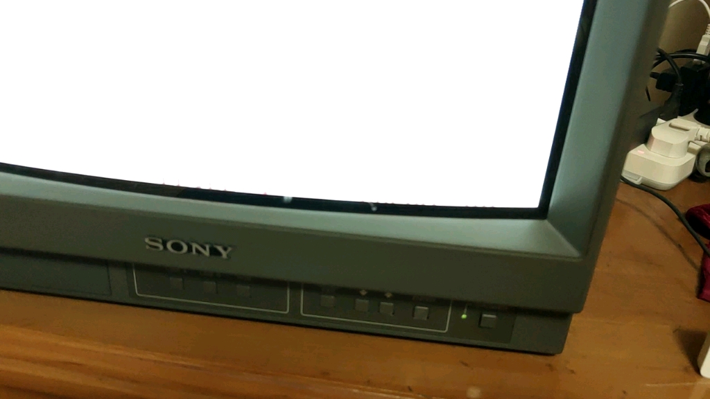 ...模式进入方法和保存数据项目数据72和71是工程模式里画面左右移动...