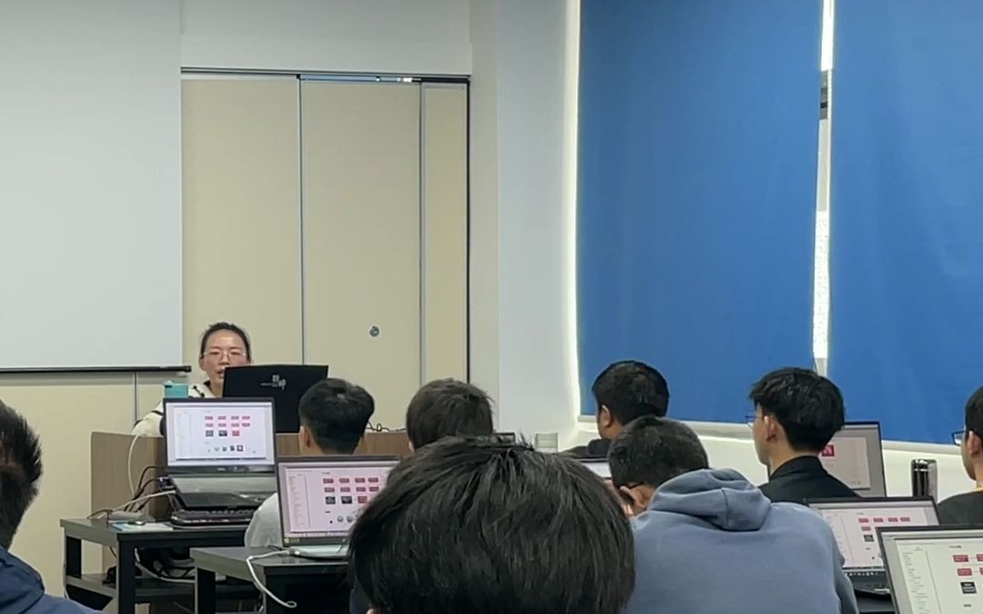 为什么现在实习生这么难找工作呢?