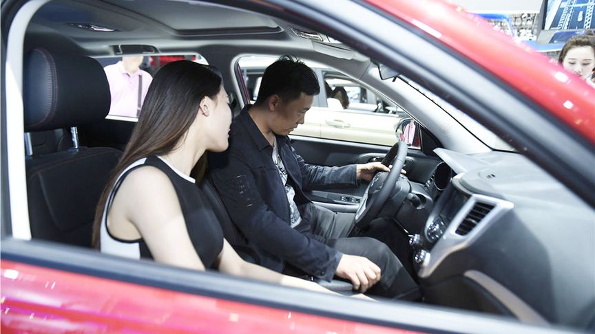 买新车除了裸车外,还要花哪些钱?