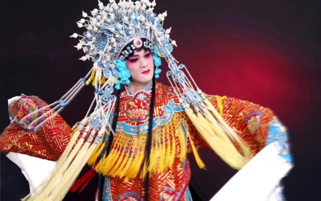 【倾玉投稿】梅兰芳大师《贵妃醉酒》中“醉步与卧鱼系列”