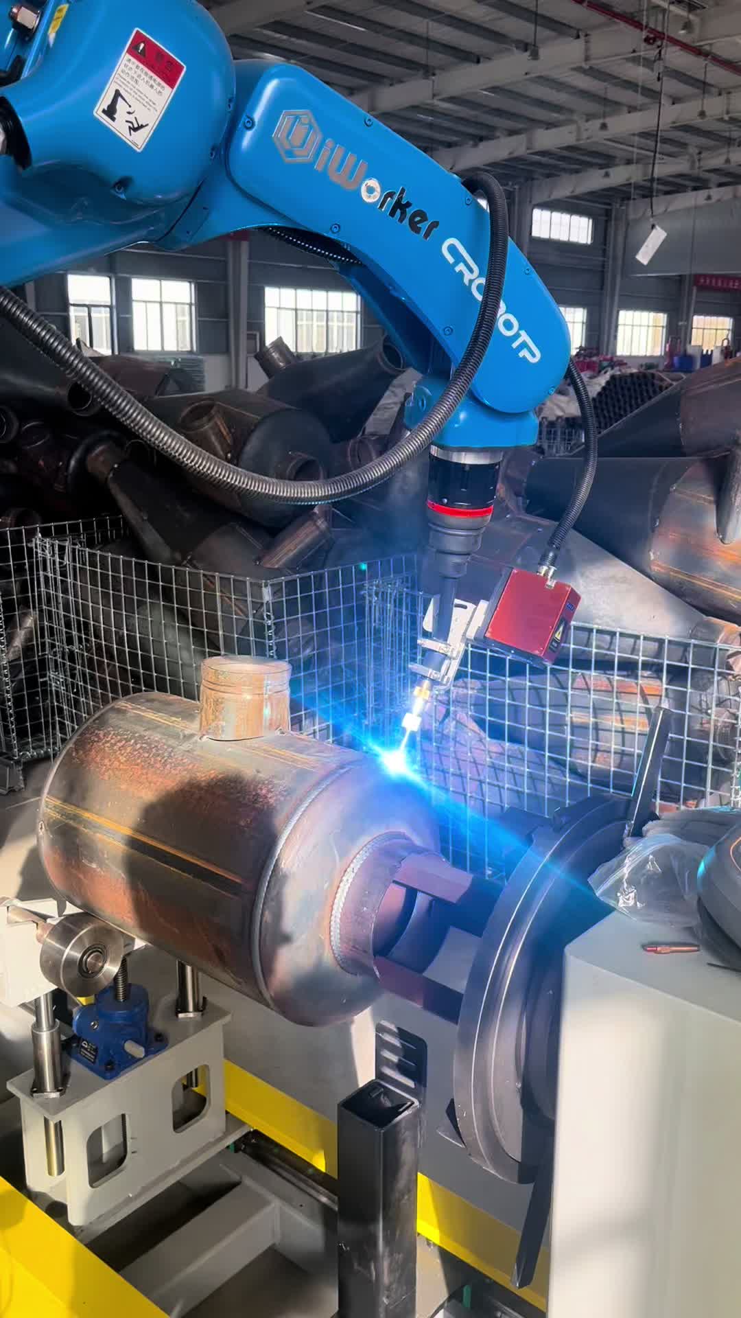 灌溉过滤器 离心过滤器 滴水灌溉 自动焊接机器人