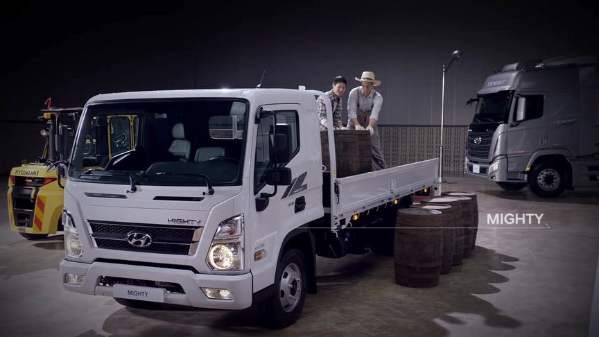 现代商用车，只愿陪伴您一路同行！