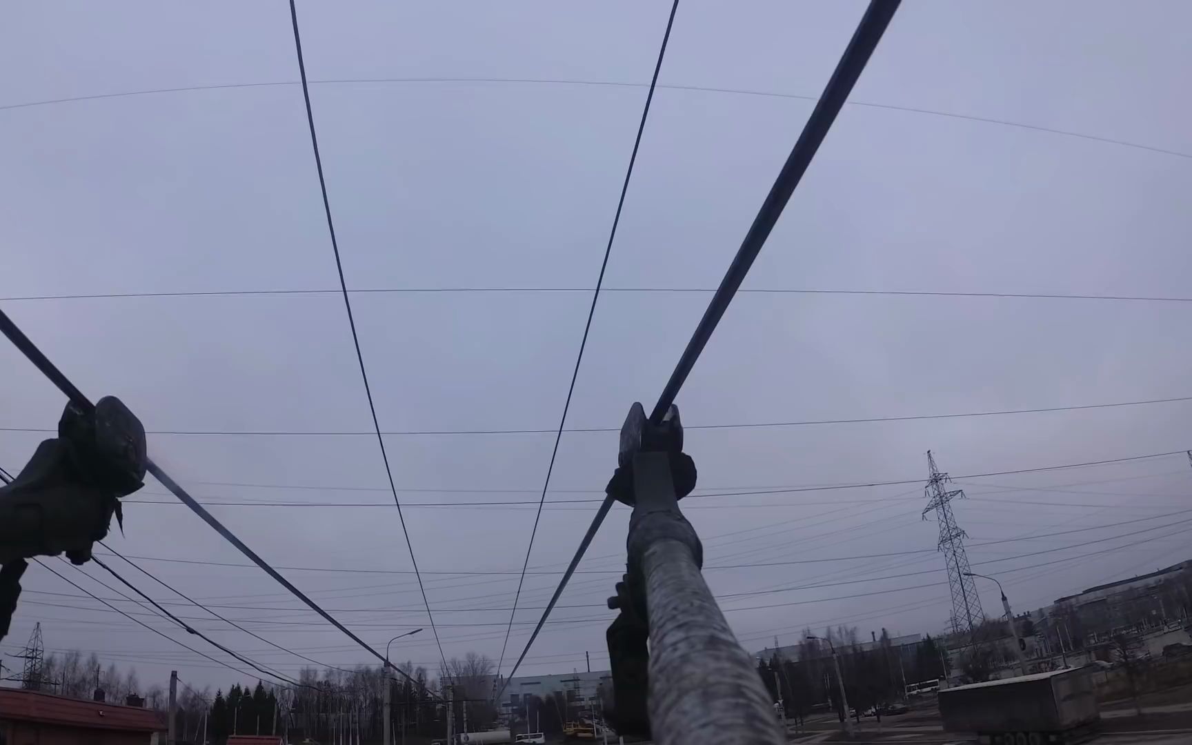 【俄罗斯无轨电车】大辫子视角:接触网的主要特殊部件