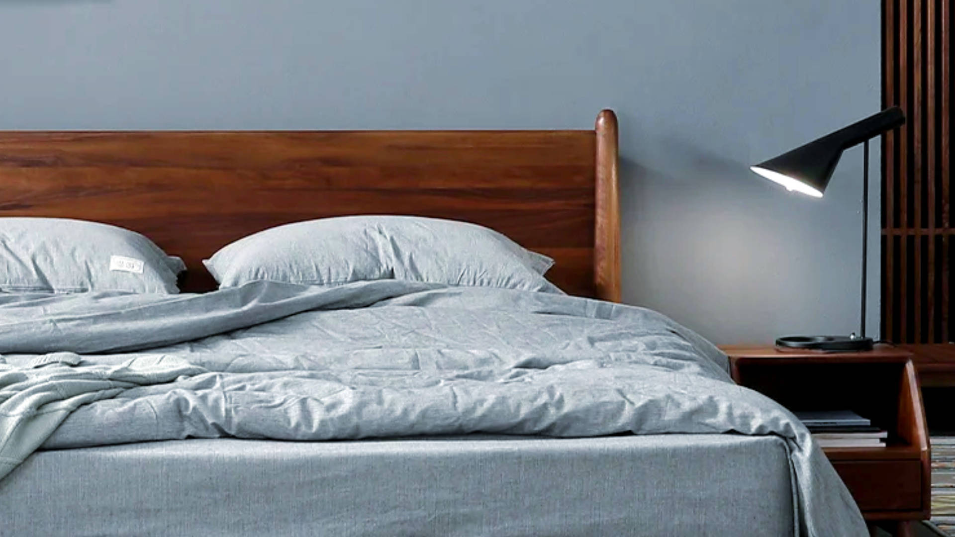 男子一年撞坏3辆豪车,怀疑自己"中邪"了,医生一查不对劲:他一晚上呼吸...