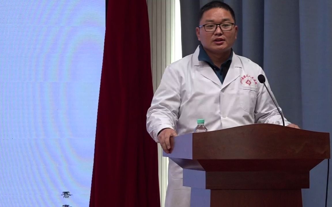 ...室,第三批高徒出师典礼暨出师典礼,樊站洪医师代表出师弟子发言。