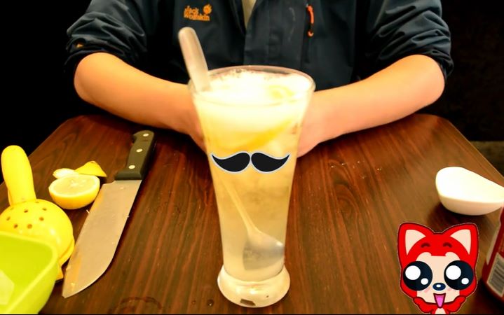 一分钟get苏打水新用处,万万没想到,苏打水还可以做鸡尾酒!