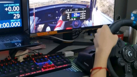 看网上千万次,不如自己试试看_罗技G923