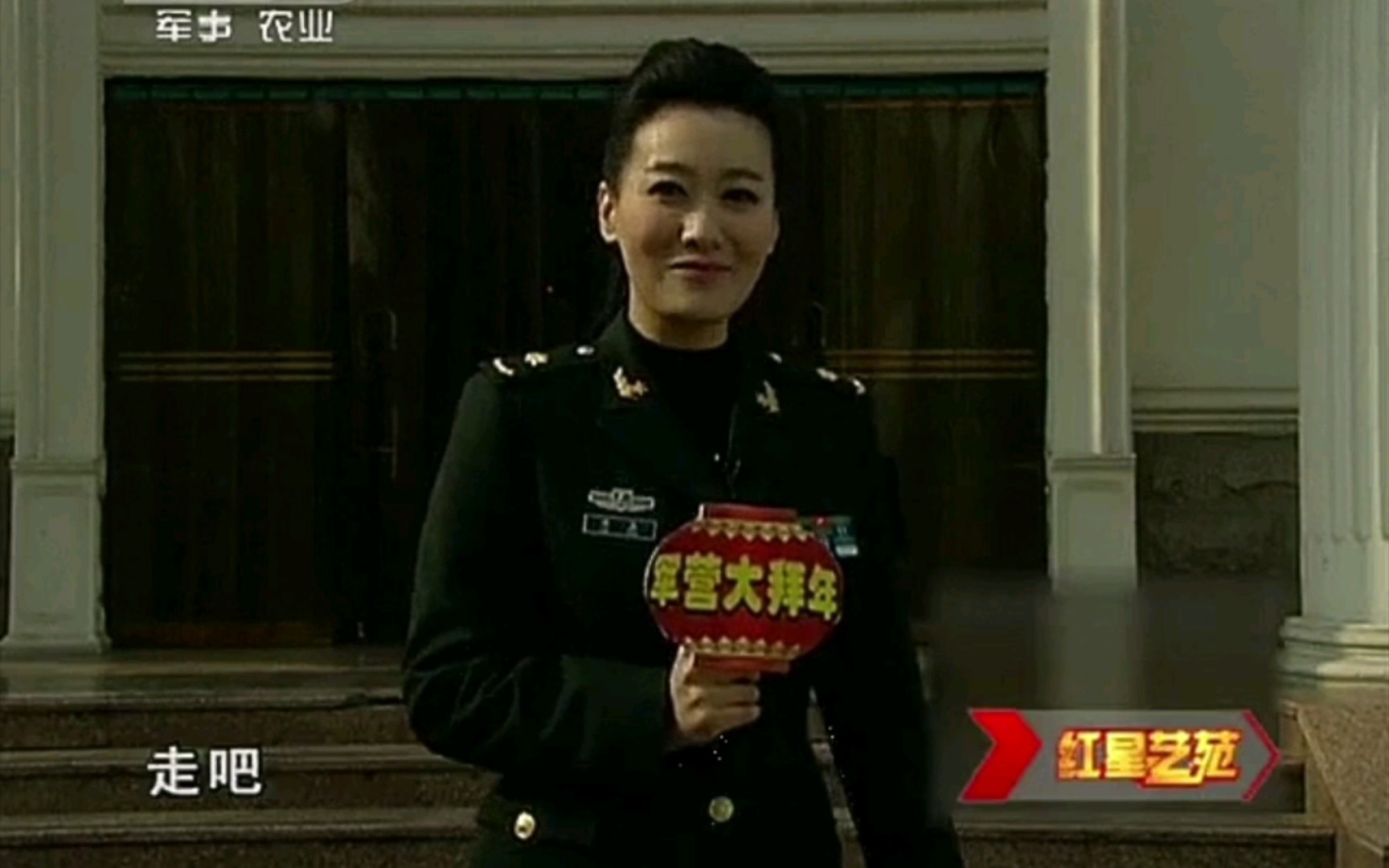 【谭晶】军营大拜年“特别有意思的班务会”(高能清唱《太湖美》、...