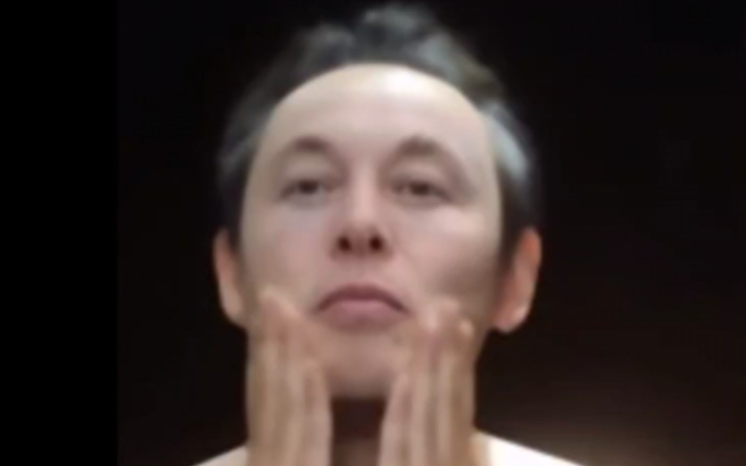 通过deepfacelab做的训练,实时变脸技术,欢迎交流学习,只是做了个展示...