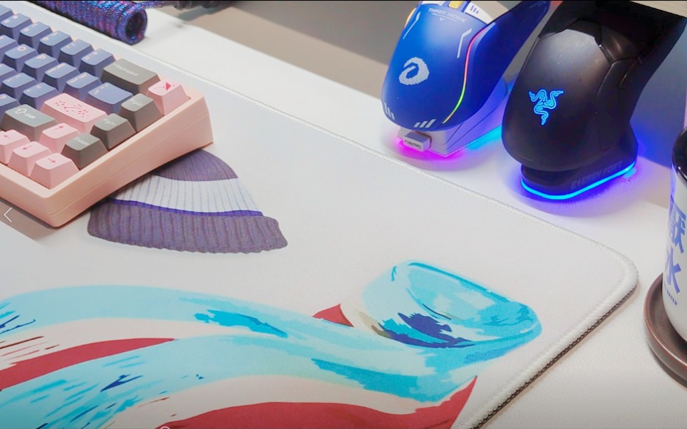 【桌搭分享】你的GPW和毒蝰在呼唤它——SIKAI鼠标充电底座