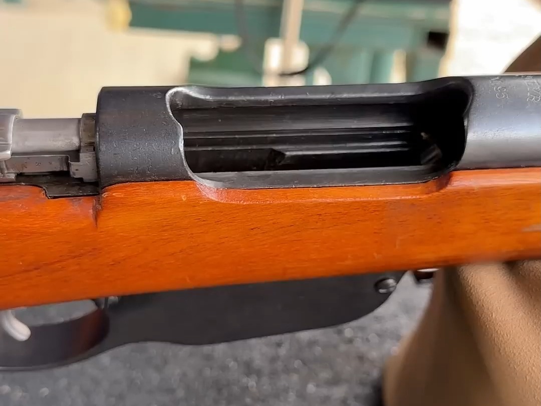 曼丽夏M1895(错误原标题M1 加兰德,感谢观众指正,谢谢!)