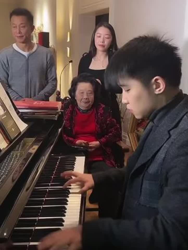 中国音乐 弹过的一些中国钢琴作品 有些人不是说中国没有音乐吗?其...