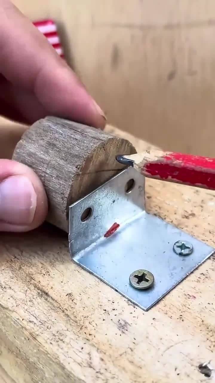 如何快速确定木棍圆心