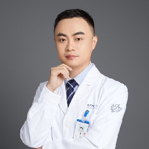 康复医生刘家远 