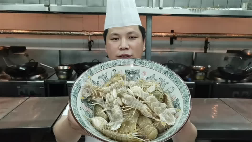 酒店大厨教你:“皮皮虾”好吃的做法,操作简单,一学就会