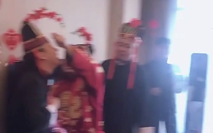 诸葛帽吃糖帽子 · 游戏道具 · 玩法使用攻略 · 结婚礼庆接亲迎亲拦...