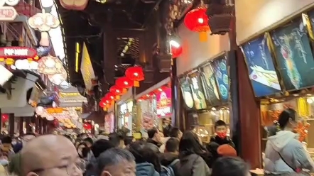 陪你一起走进上海城隍庙