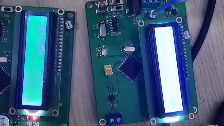 基于stm32开发板的双向RS485通信LCD1602显示