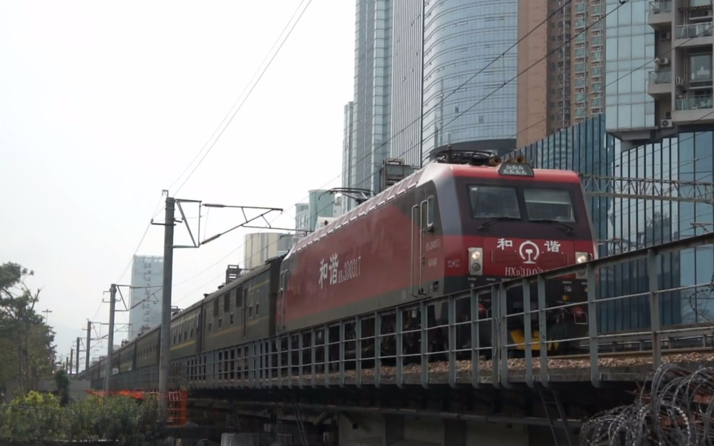 【火车】HXD3D 0317牵引K34次 深圳-苏州 深圳站发车