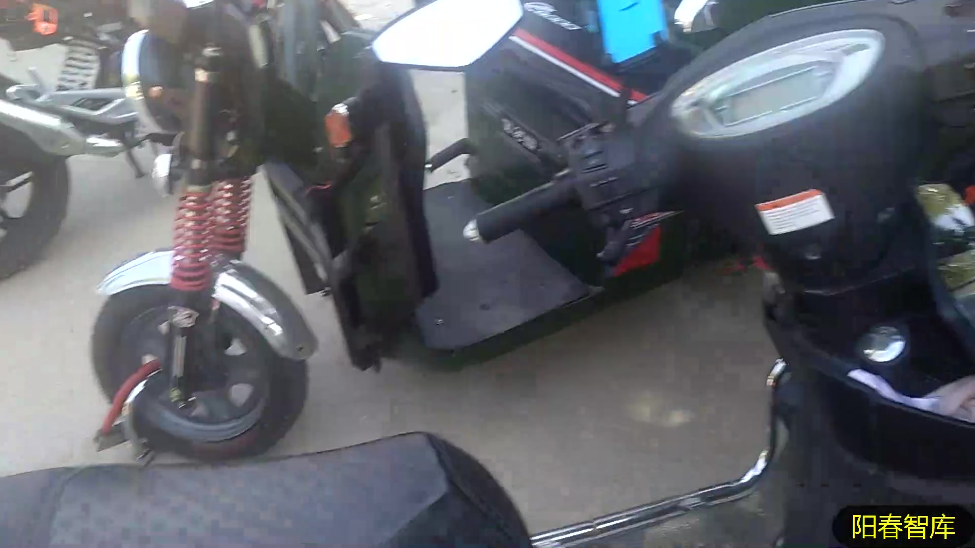 西安长安区摩托车上牌新地址,场地大,效率高