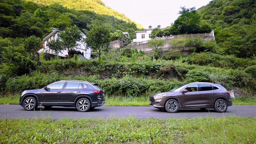 主动刹车真的管用吗?这家剧组告诉你:想撞都难!