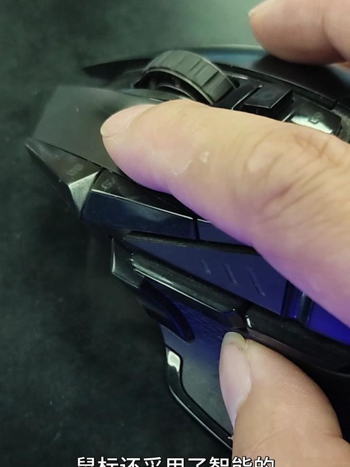 G502火爆热销中!为何这款鼠标成为游戏玩家的心头好?