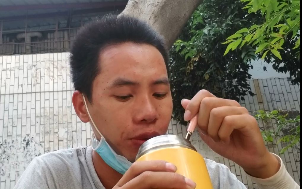 外卖小哥vlog 高温天气送外卖平台没有高温补贴,水都不舍得买来喝 赚...