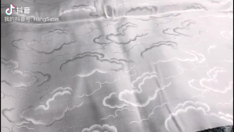 桃子、云纹、牡丹、彼岸花、梅兰竹菊 那些可以做汉服的纹样你最...