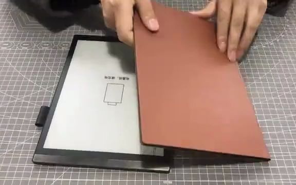 科大讯飞全系列产品授权体验店-讯飞智能办公本X2-原装皮套更换教程