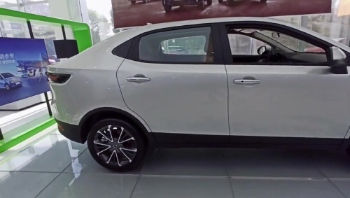 日常代步出行小型电动车,长城欧拉IQ