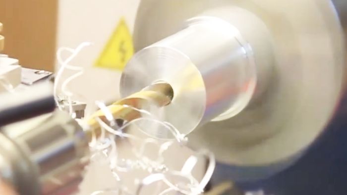 不锈钢那么硬,到底用什么样的钻头能打动?和想象的完全不一样!