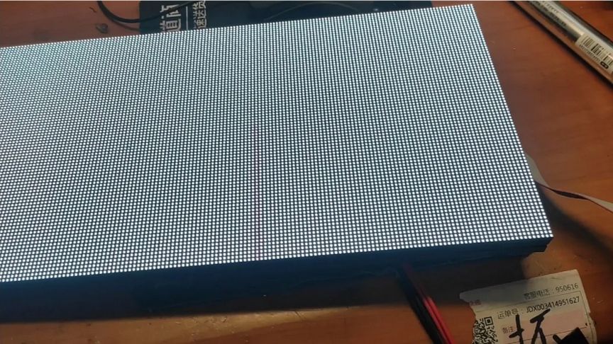 Led电子屏之毛毛虫灯珠短路得维修