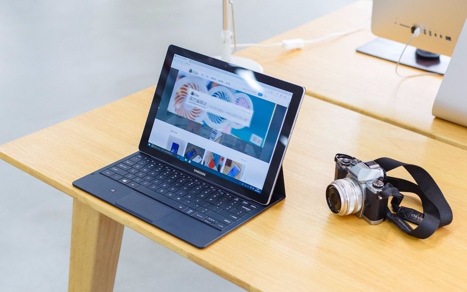 【Win10小技巧之二】Win10如何磁盘分区?如何开启自带虚拟机?赶快...