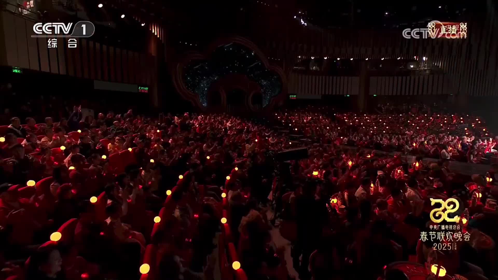 春晚王菲献唱,感动了自己,也感动了观众#春晚 #王菲歌曲推荐 #王菲...