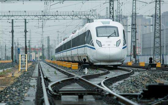 【拍车】CRH5G型动车组 哈大高铁